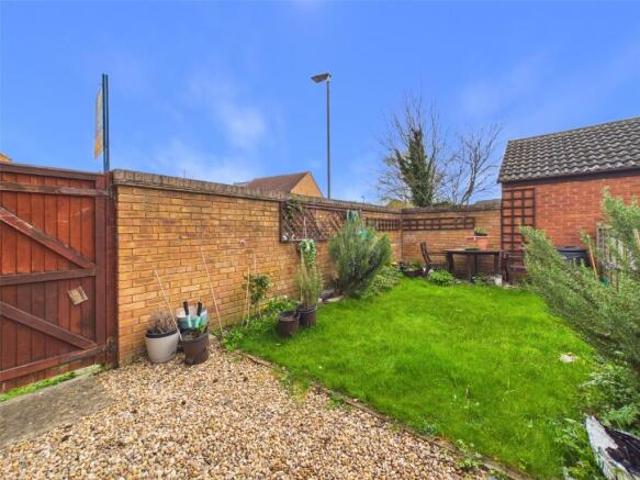 2 bedroom end of terrace house for sale in Forsythia Close, Churchdown, Gloucester, GL3