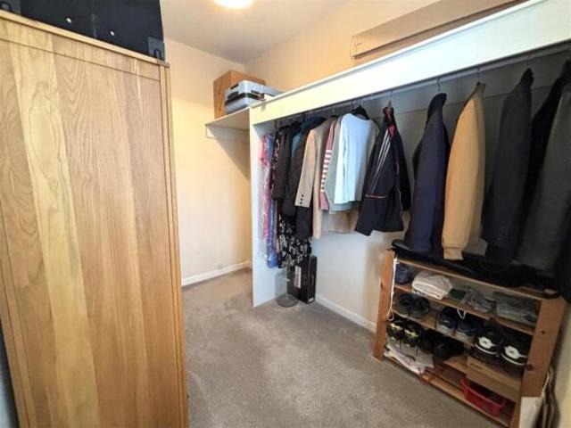 2 bedroom end of terrace house for sale in Fairbank, Shipley, BD18