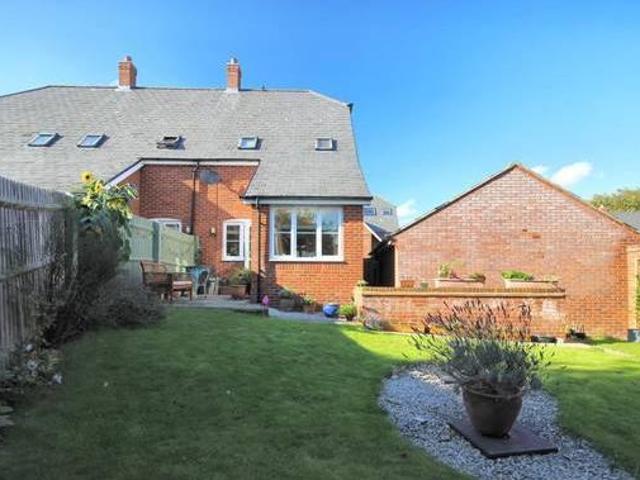 2 bedroom end of terrace house for sale in Fairways Kennington Oxford OX1