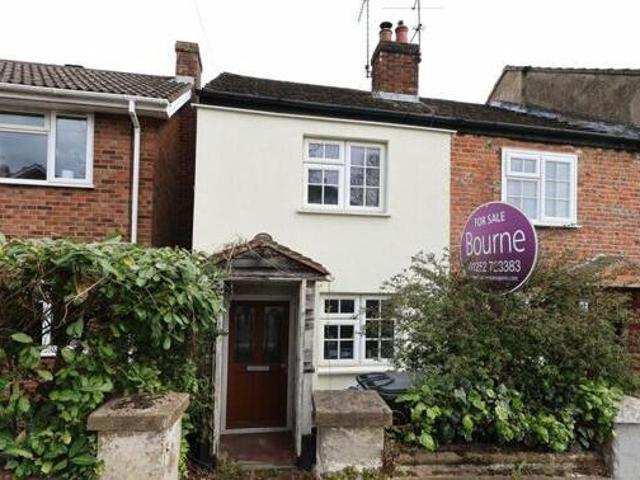 2 Bedroom End Of Terrace House For Sale In Farnham, Surrey