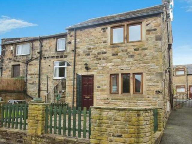 2 Bedroom End Of Terrace House For Sale In Farsley