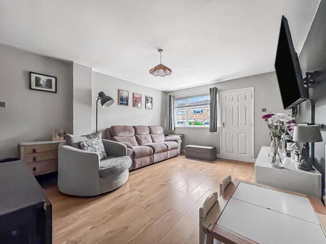 2 bedroom end of terrace house for sale in Fieldcourt Gardens, Quedgeley, Gloucester, GL2 4UD, GL2