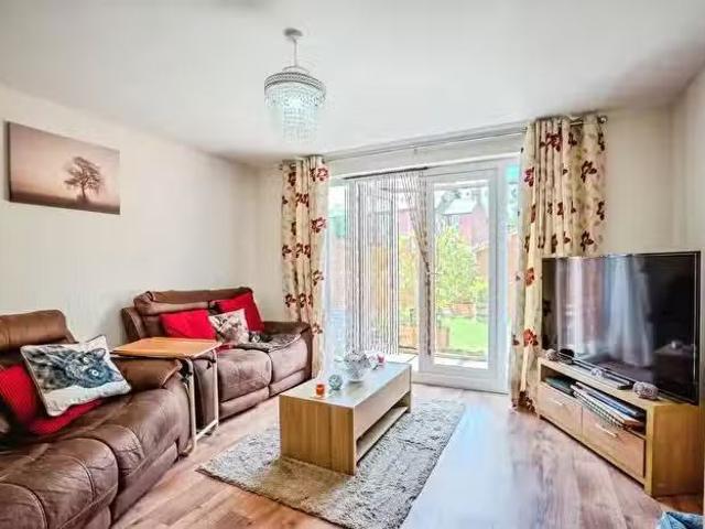 2 Bedroom End Of Terrace House For Sale In Fiennes Way, Herefo.