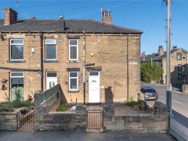 2 bedroom end of terrace house for sale in Florence Terrace, Morley, Leeds, West Yorkshire, LS27