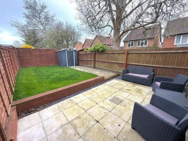 2 bedroom end of terrace house for sale in Furze Close, Bushmead, Luton, Bedfordshire, LU2 7UB, LU2