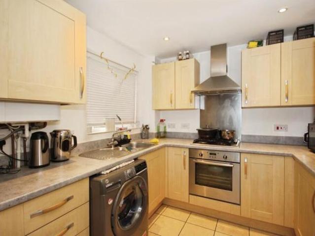 2 bedroom end of terrace house for sale in Knotting Way, Coventry, CV3