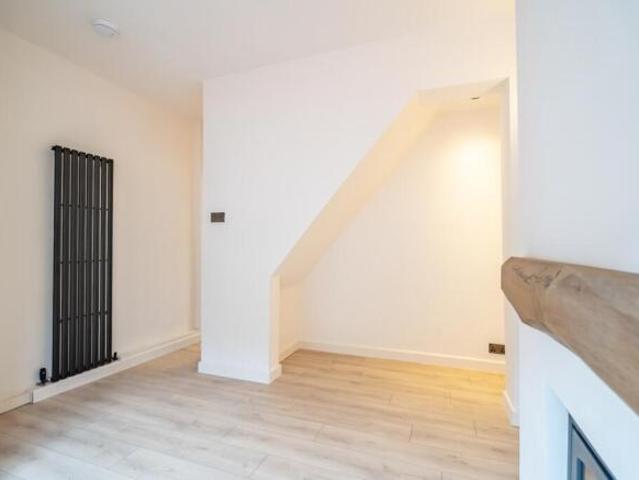 2 bedroom end of terrace house for sale in Kensington Street, York, North Yorkshire, YO23