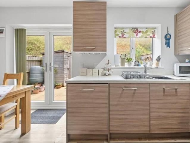 2 bedroom end of terrace house for sale in Kiln Crescent, Worcester, WR3