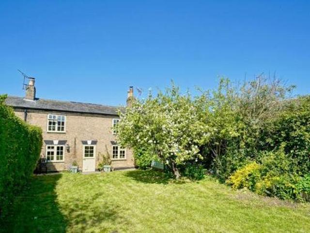 2 Bedroom End Of Terrace House For Sale In Kimbolton, Huntingdon