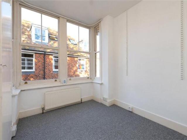2 bedroom end of terrace house for sale in Kirbys Lane, Canterbury, Kent, CT2