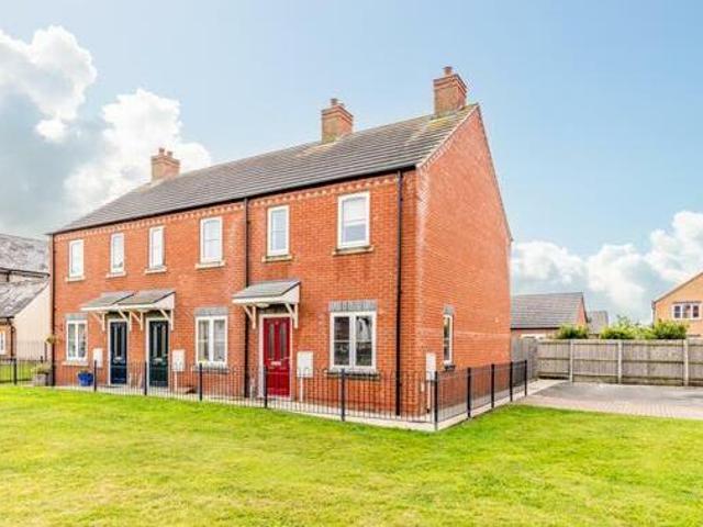 2 Bedroom End Of Terrace House For Sale In Holbeach