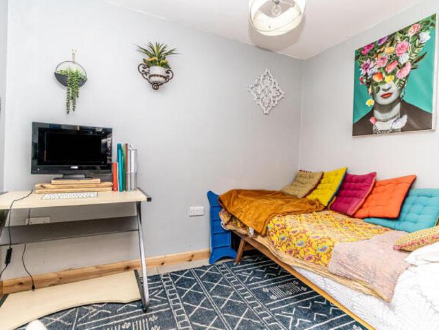 2 bedroom end of terrace house for sale in Hollam Road, Milton, PO4