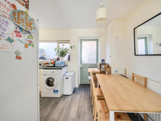 2 bedroom end of terrace house for sale in Holyoake Road, Headington, Oxford, Oxfordshire, OX3