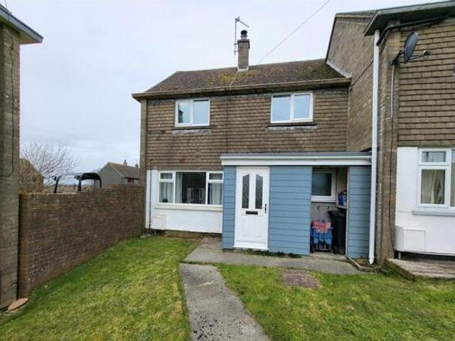 2 Bedroom End Of Terrace House For Sale In Holyhead, Sir Ynys Mon