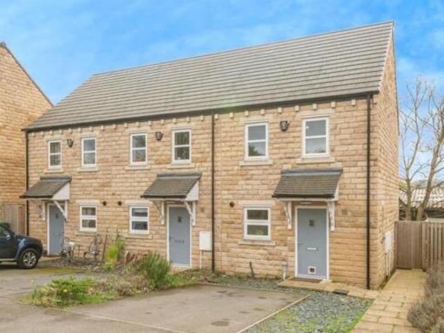 2 Bedroom End Of Terrace House For Sale In Horsforth