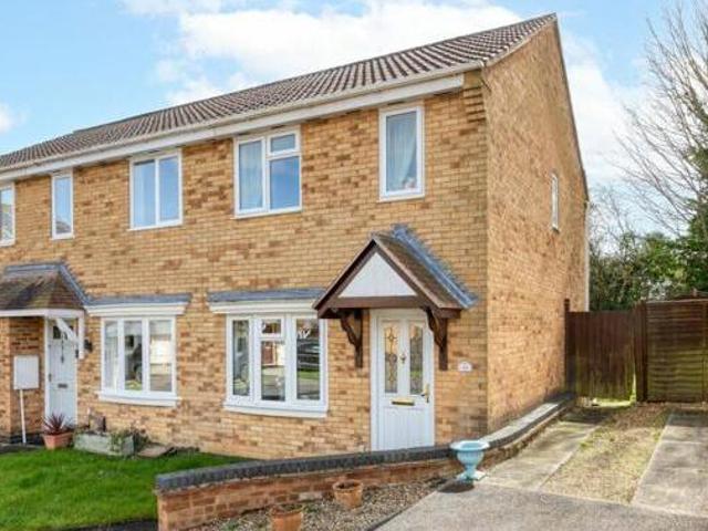 2 Bedroom End Of Terrace House For Sale In Hitchin