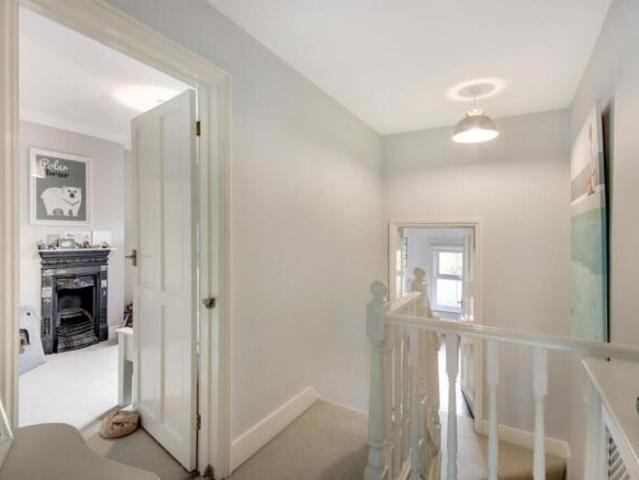 2 bedroom end of terrace house for sale in High Street, Brasted, Westerham, TN16