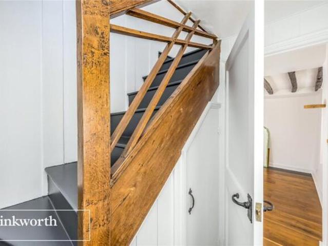 2 bedroom end of terrace house for sale in High Street, Rottingdean, Brighton, East Sussex, BN2