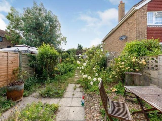 2 bedroom end of terrace house for sale in High Street, Wingham, Canterbury, Kent, CT3