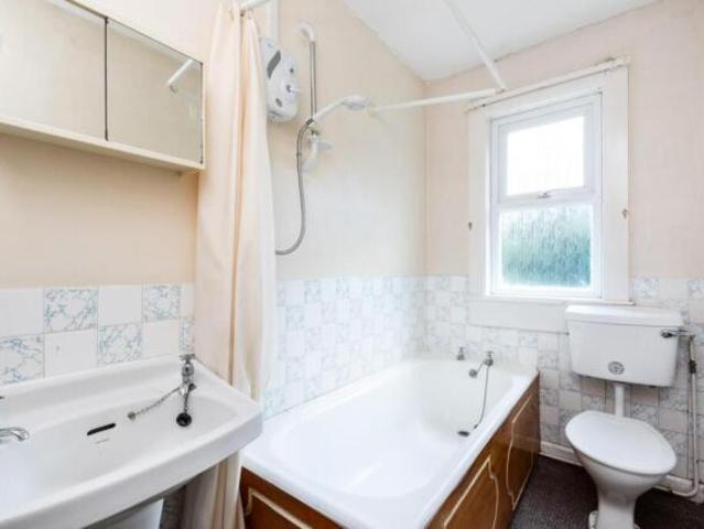 2 bedroom end of terrace house for sale in Highland Road, Bath, BA2