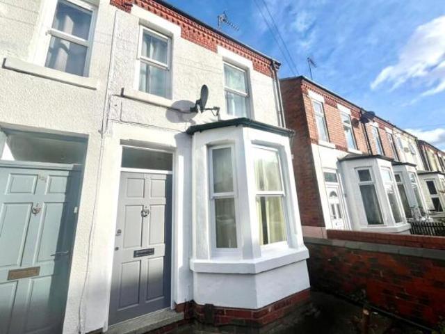 2 bedroom end of terrace house for sale in Humber Road, Beeston, Nottingham, Nottinghamshire, NG9