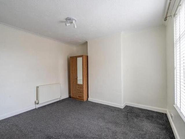 2 bedroom end of terrace house for sale in Wrays Cottages, York, YO31