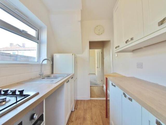 2 bedroom end of terrace house for sale in Jersey Road, Buckland, PO2
