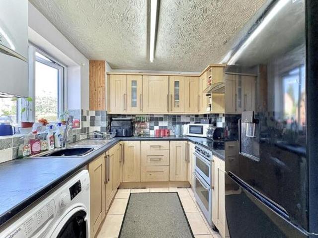 2 bedroom end of terrace house for sale in Julie Croft, Bilston, WV14 8YT, WV14