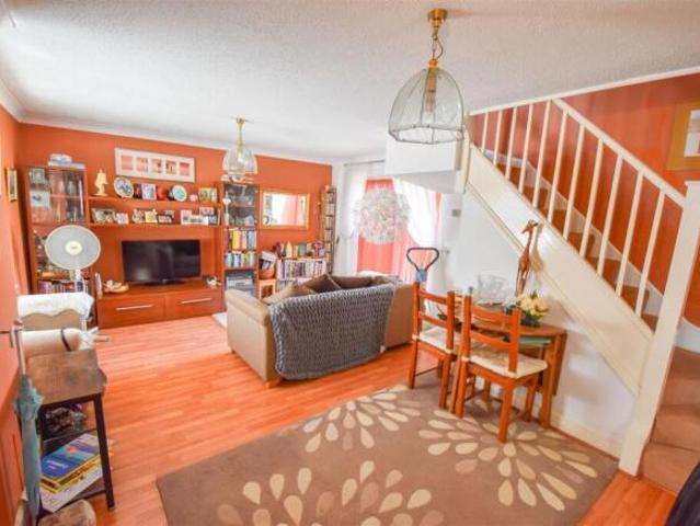 2 bedroom end of terrace house for sale in Ongar Road, Stondon Massey, Brentwood, CM15