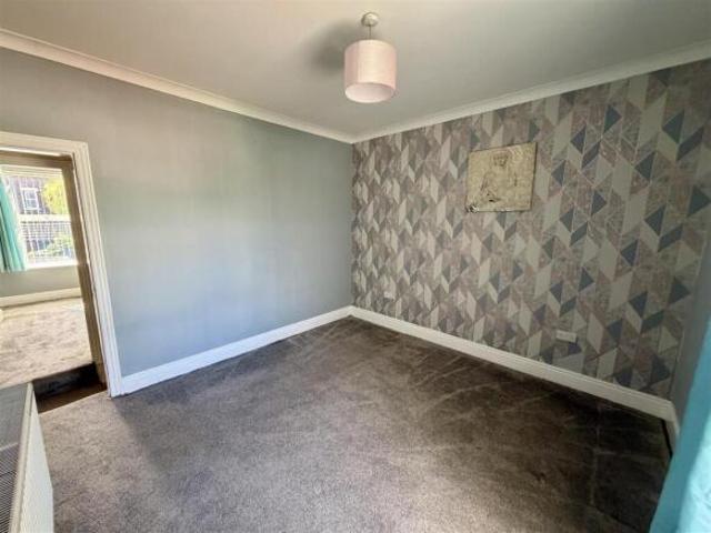 2 bedroom end of terrace house for sale in Orchard Street, Balby, DN4