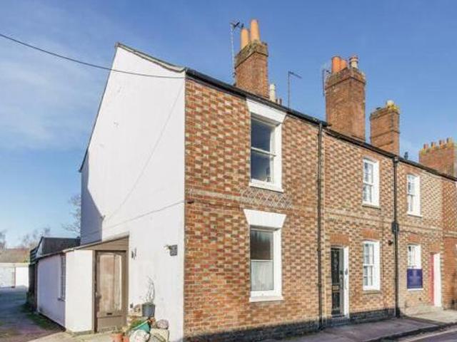 2 Bedroom End Of Terrace House For Sale In Oxford