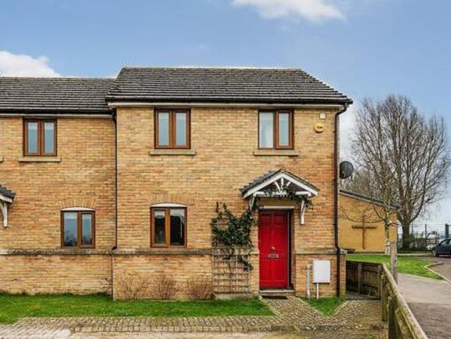 2 Bedroom End Of Terrace House For Sale In Oxfordshire