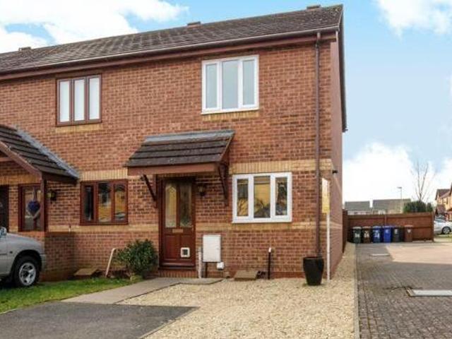 2 Bedroom End Of Terrace House For Sale In Oxfordshire