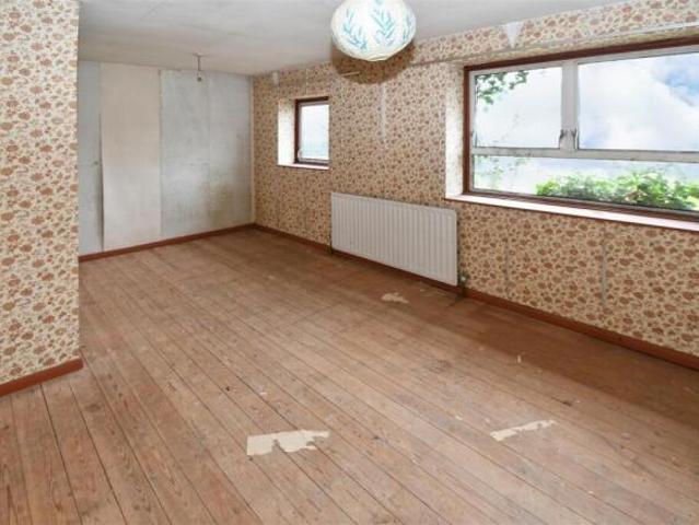 2 bedroom end of terrace house for sale in Lower Leam Street, Leamington Spa, CV31