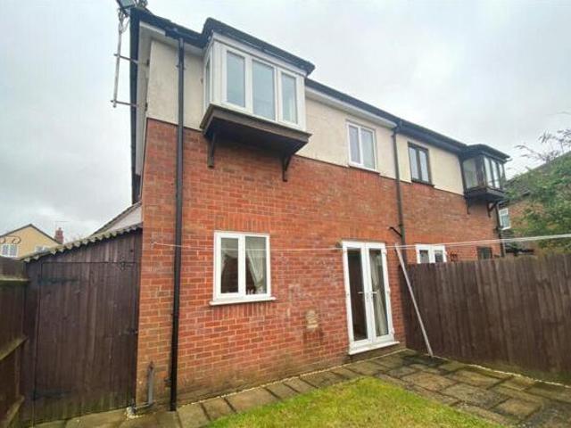 2 Bedroom End Of Terrace House For Sale In Long Buckby, Northamptonshire