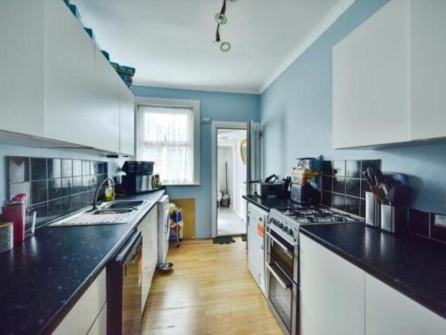 2 bedroom end of terrace house for sale in Longfellow Road, Gillingham, ME7