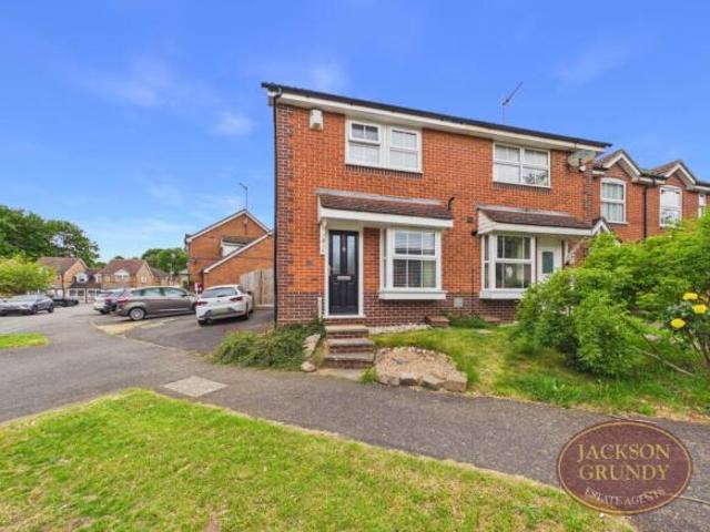 2 bedroom end of terrace house for sale in Langsett Close, Beau Manor, NN3 9SG, NN3