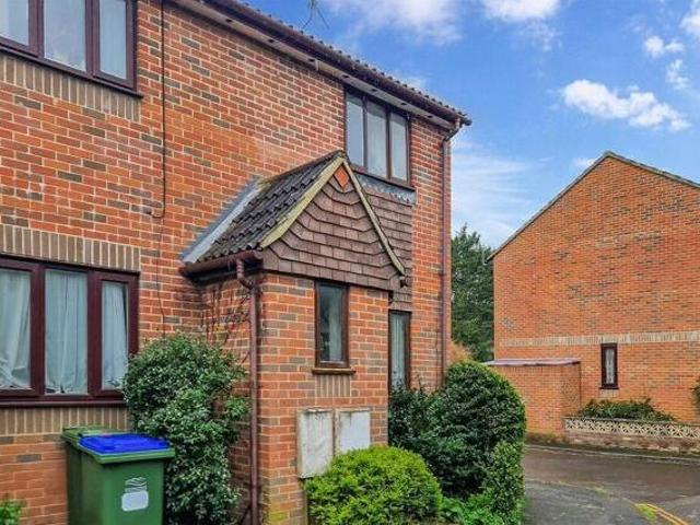 2 Bedroom End Of Terrace House For Sale In Lewes