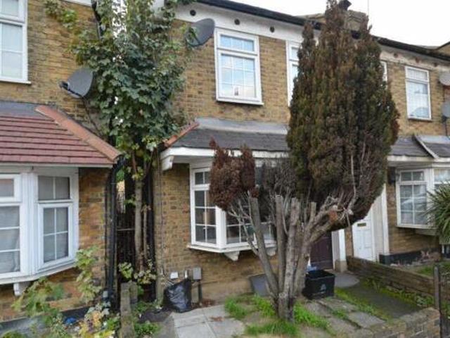 2 Bedroom End Of Terrace House For Sale In Ley Street