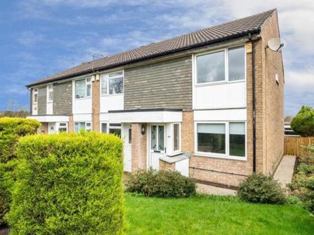 2 Bedroom End Of Terrace House For Sale In Leeds