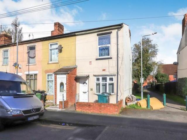 2 bedroom end of terrace house for sale in Leicester Street, Whitmore Reans, Wolverhampton, WV6