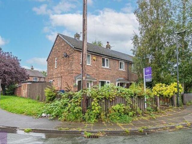2 Bedroom End Of Terrace House For Sale In Leigh