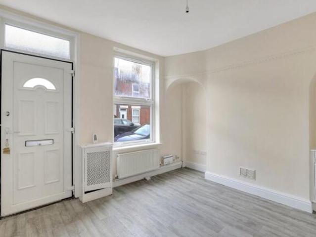 2 bedroom end of terrace house for sale in Litchfield Road, Sneinton, NG2