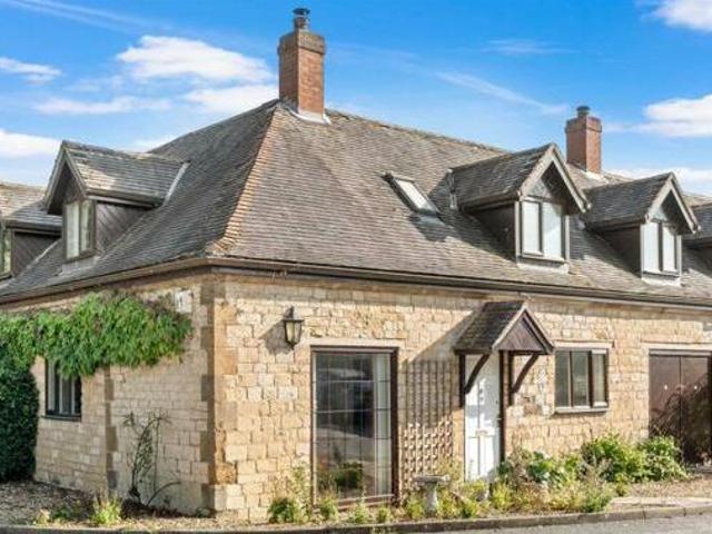 2 Bedroom End Of Terrace House For Sale In Little Kineton