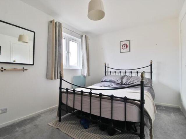 2 bedroom end of terrace house for sale in Lidiard Gardens, Southsea, PO4