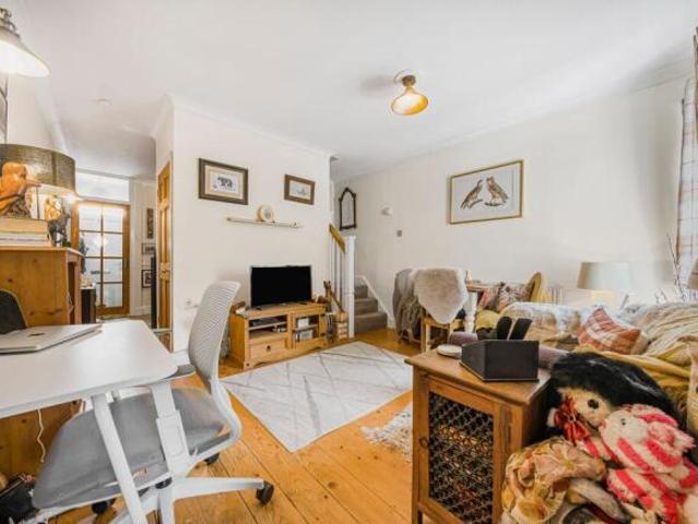 2 bedroom end of terrace house for sale in Linkfield Road, Isleworth, TW7