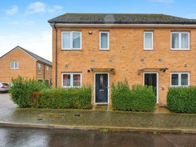 2 Bedroom End Of Terrace House For Sale In Luton