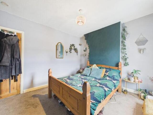 2 bedroom end of terrace house for sale in Mount Street, Northwood, Stoke on Trent, ST1