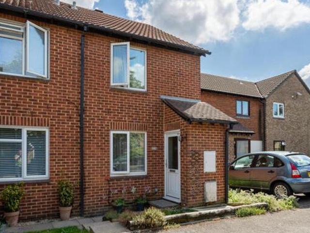 2 Bedroom End Of Terrace House For Sale In Morden