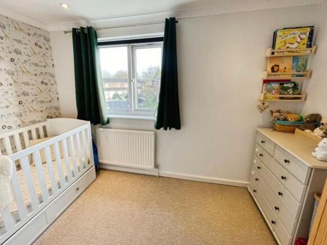 2 bedroom end of terrace house for sale in Maybrook, Chineham, RG24